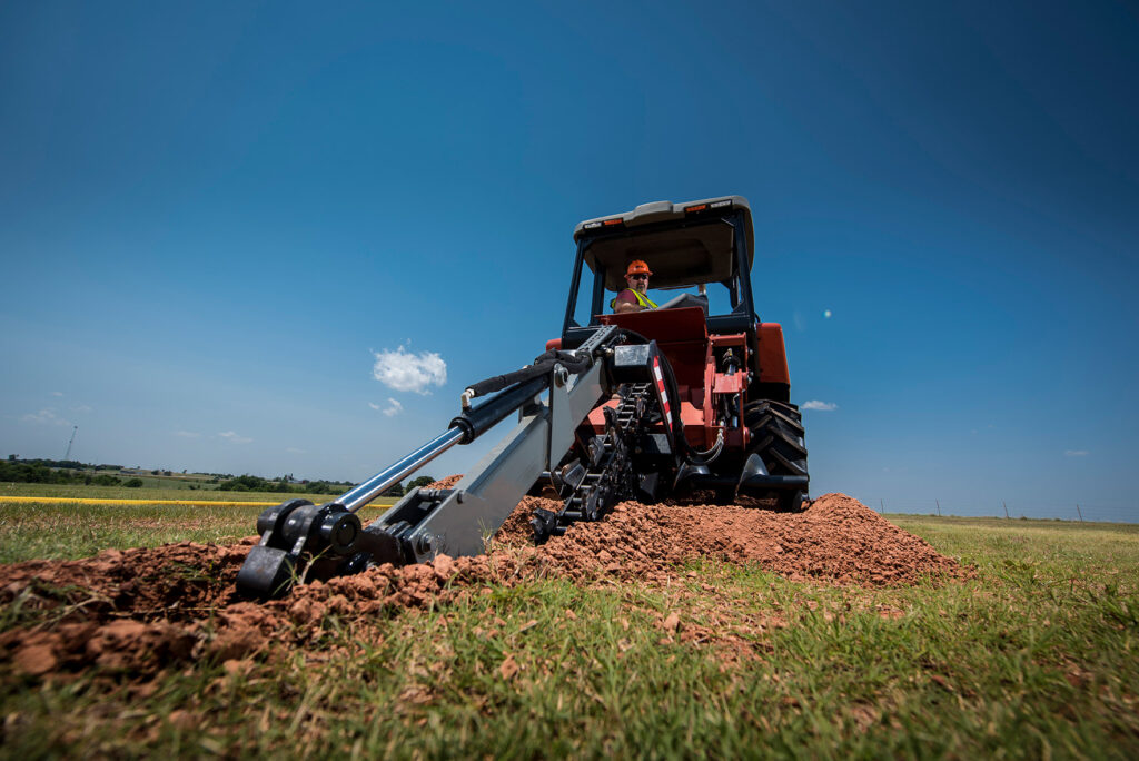 Dig through dirt - Ditch Witch